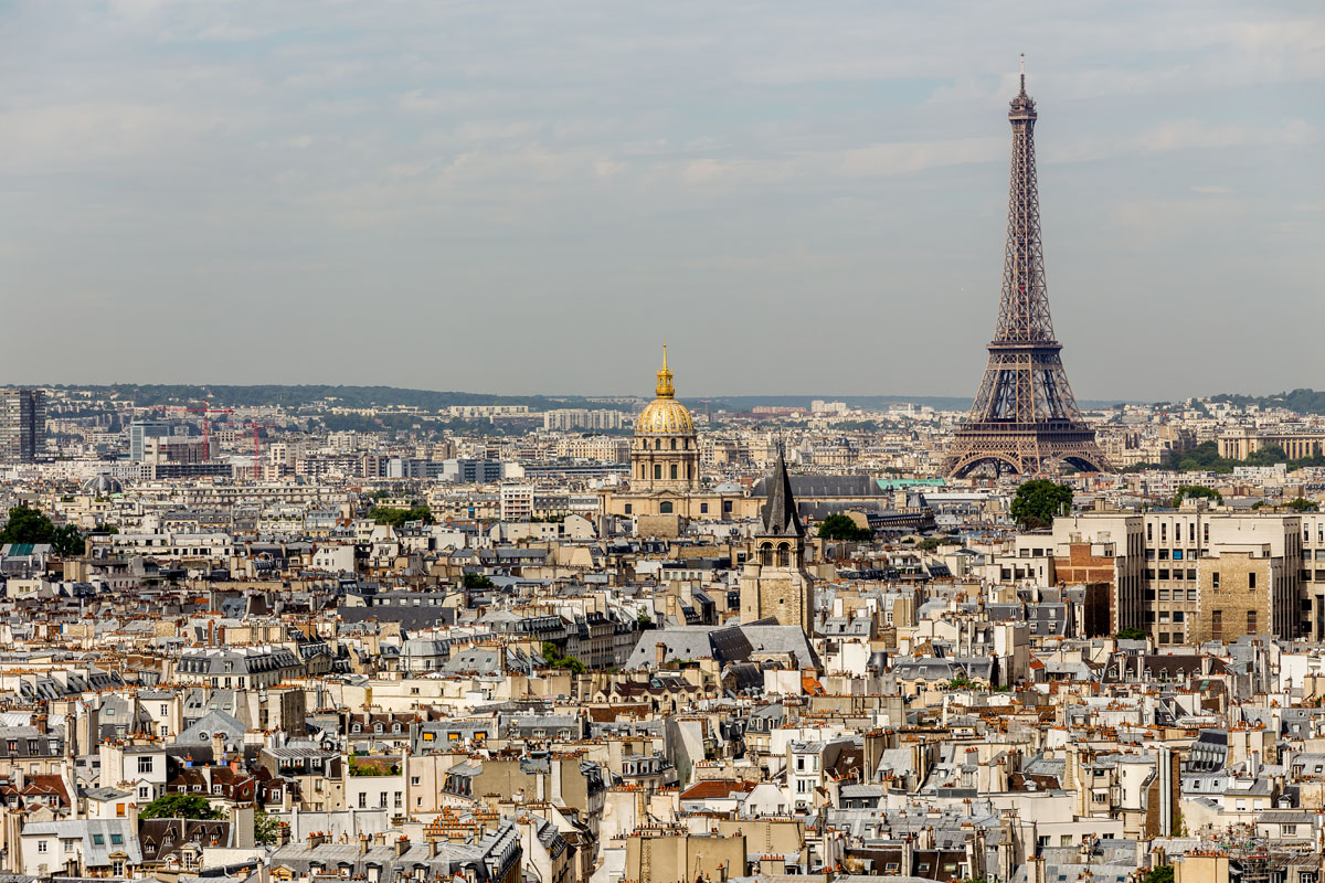 Photo des toits de Paris lors d'une balade inoubliable